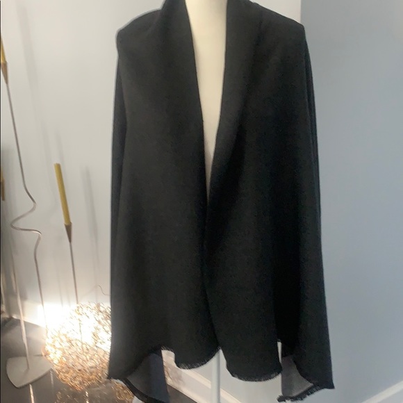 Calvin Klein | Accessories | Nwt Calvin Klein Reversible Wrapscarf ...